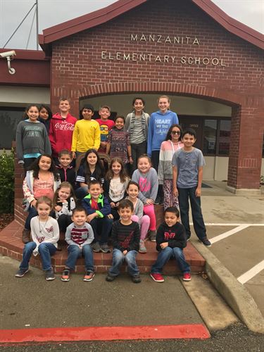 Manzanita Elementary School District - Students Awards